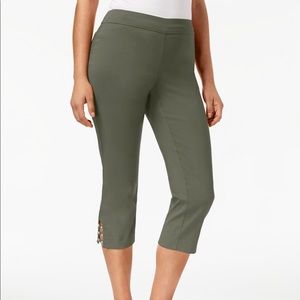 JM Collection | Jeans | Petite Latticehem Capri Pants Olive Medium ...